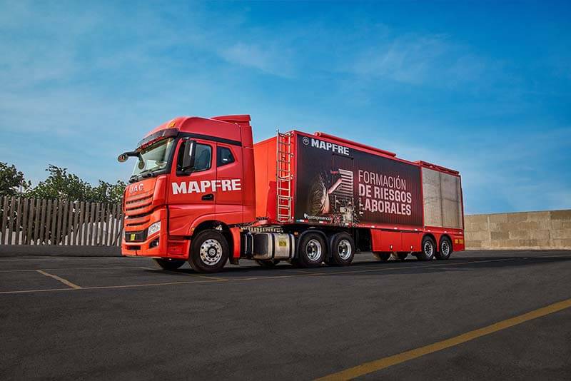 MAPFRE presenta la primera Unidad Móvil de Entrenamiento en Prevención de Riesgos Laborales